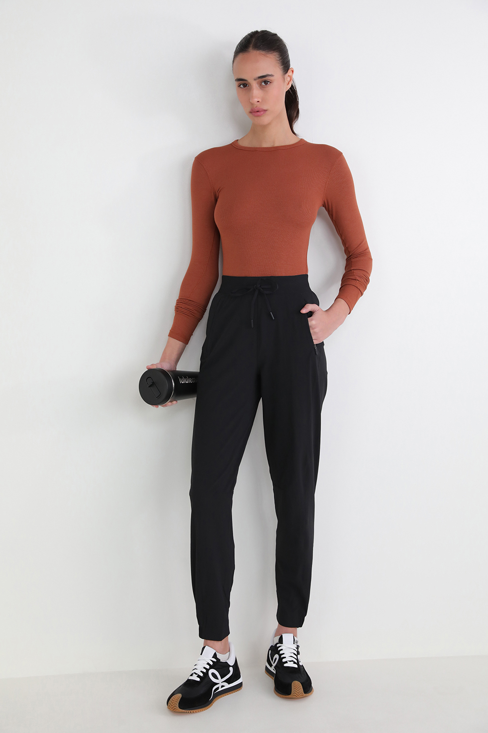 License to Train High-Rise Pant | Factory 54